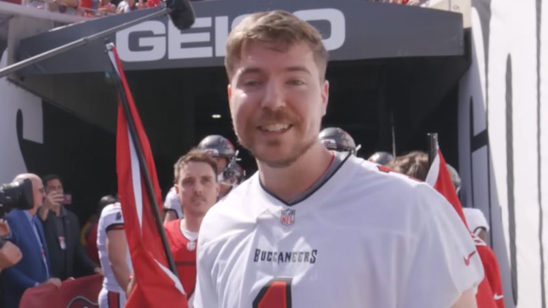 MrBeast makes history as first YouTuber to reach 300 million ...